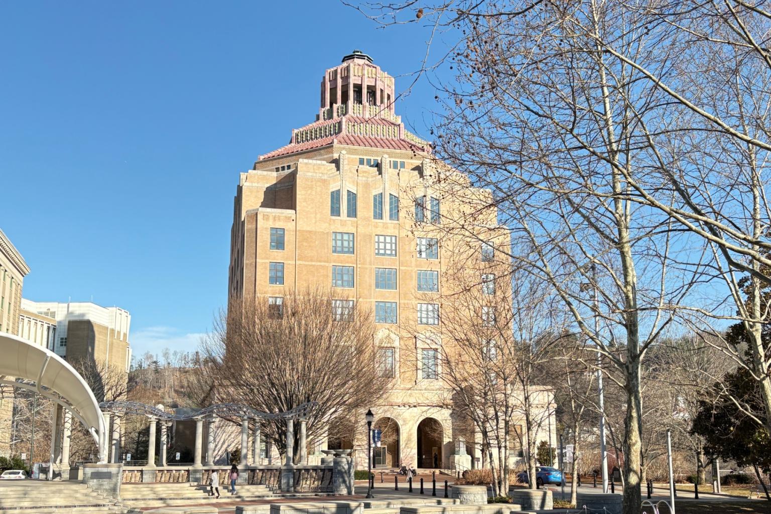 ‘We’re building it:’ Inside massive I-26 Connector project in Asheville - Asheville's 828 News NOW