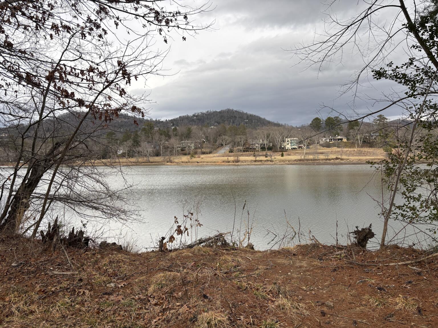 Hikes of WNC: Beaver Lake Perimeter Loop - Asheville's 828 News NOW