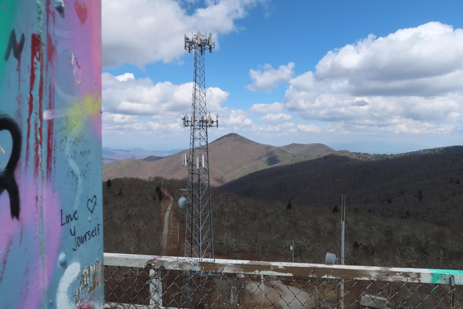 Hikes of WNC: Lookout Trail - Asheville's 828 News NOW