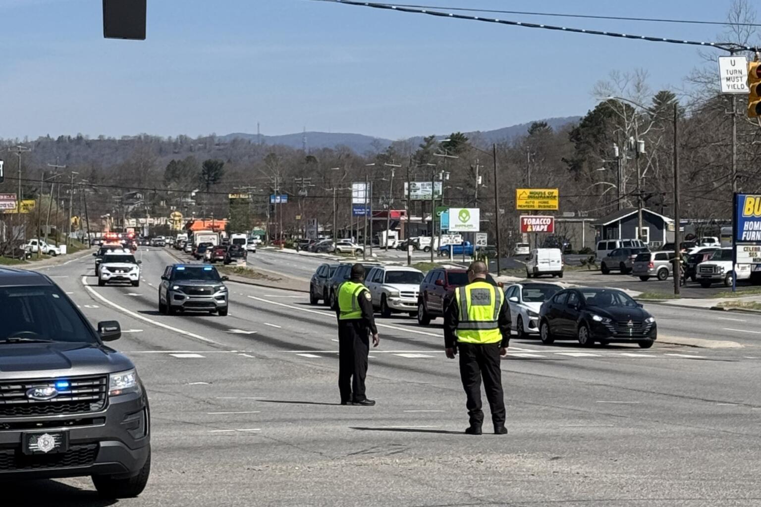 Procession honors Buncombe fire chief Chris Dorsey - Asheville's 828 ...